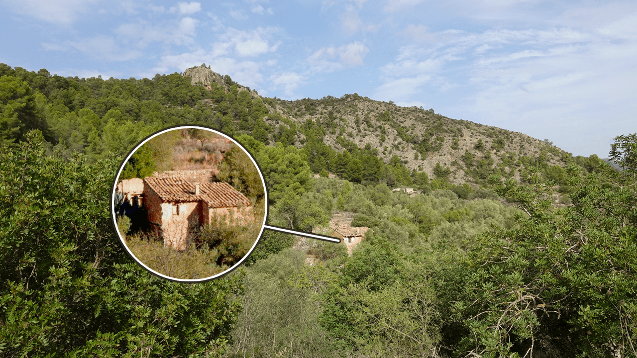 This is Our Abandoned Farm in Spain [Project Overview]